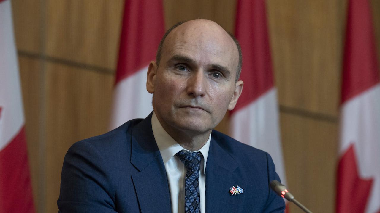 First impressions: Federal health minister dings Ontario for private ...