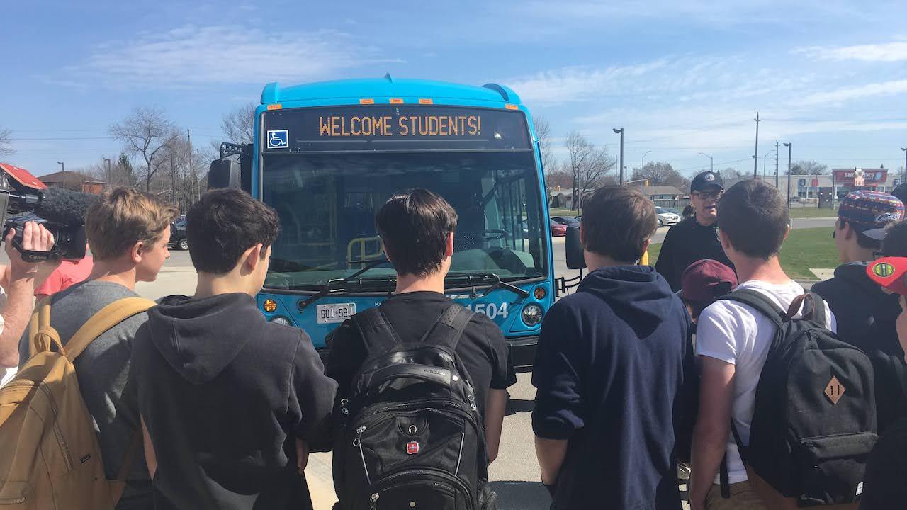 More Ontario communities are giving kids and teens a free ride — on ...