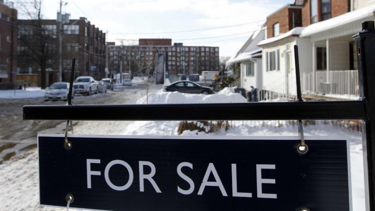 Why there’s no help on the horizon for Toronto’s housing crisis