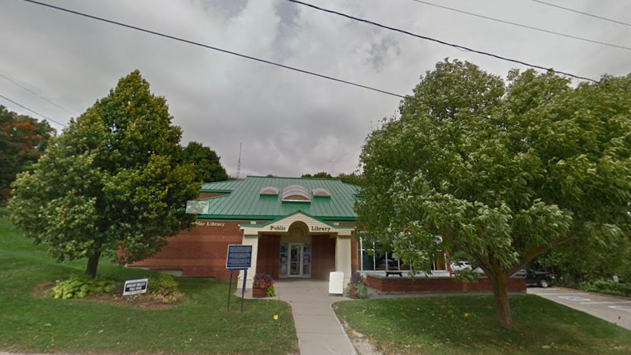 Libraries are helping users access Wi-Fi from home. But who should pay ...