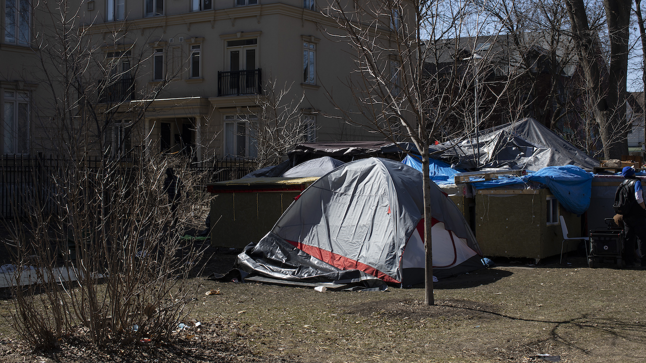A tale of two tent cities: What rulings in Ontario and B.C. mean for ...